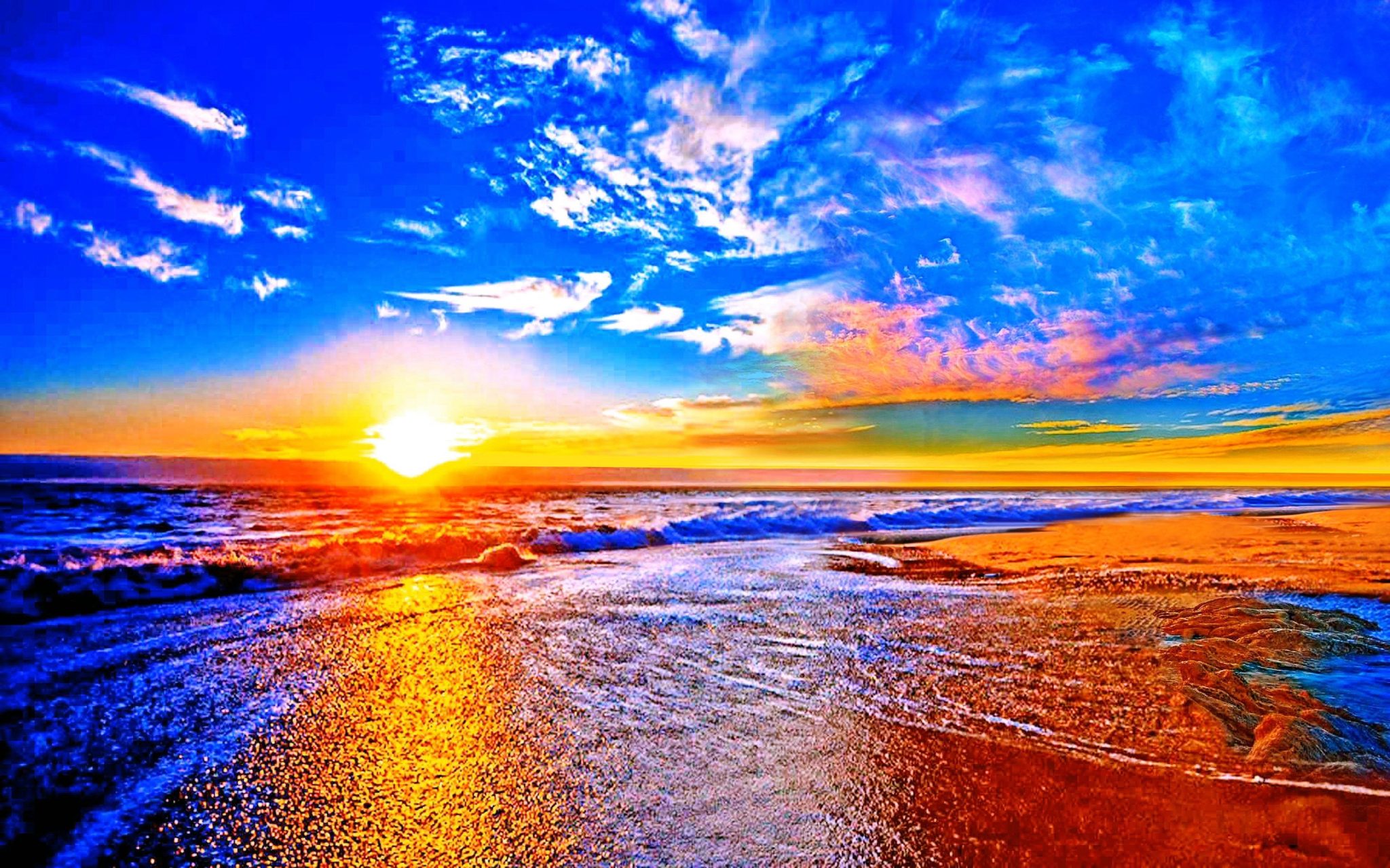 The Unexpected Beauty of Beach House Color Palettes - Wave Sold