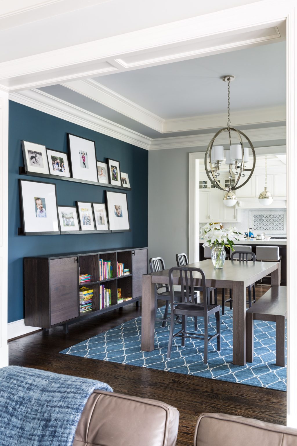 30+ Blue Accent Wall Ideas: From Serene Spaces to Bold Statements ...