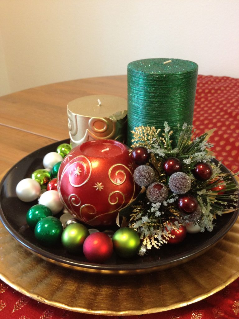 Enchanting Christmas Tabletop Decor Ideas to Impress Your Guests - Wave ...