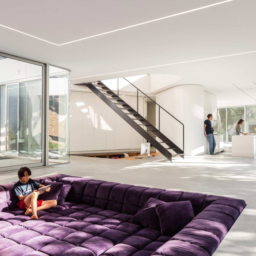 Conversation Pit Couches: Your Guide to Retro Style & Modern Comfort - Wave Sold