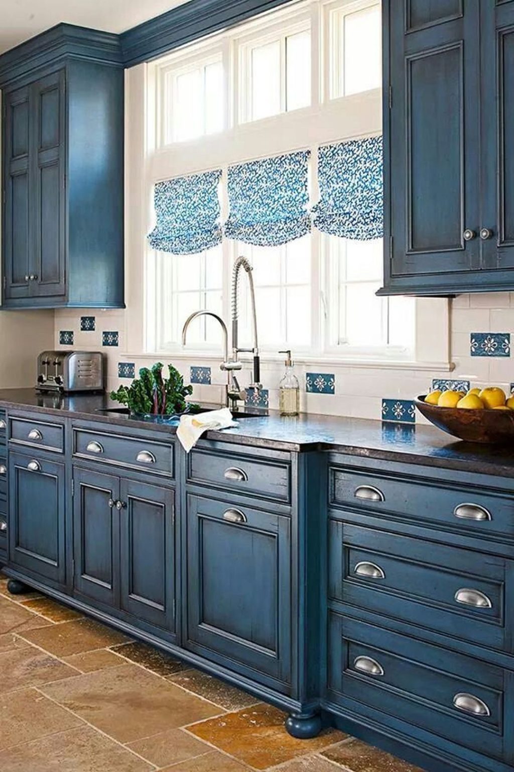 75+ Farmhouse Blue Kitchen Cabinet Ideas for a Timeless Transformation ...