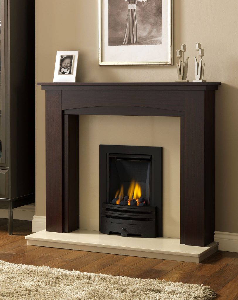 The Complete Guide to Fireplace Surrounds: Ideas, Materials, and ...