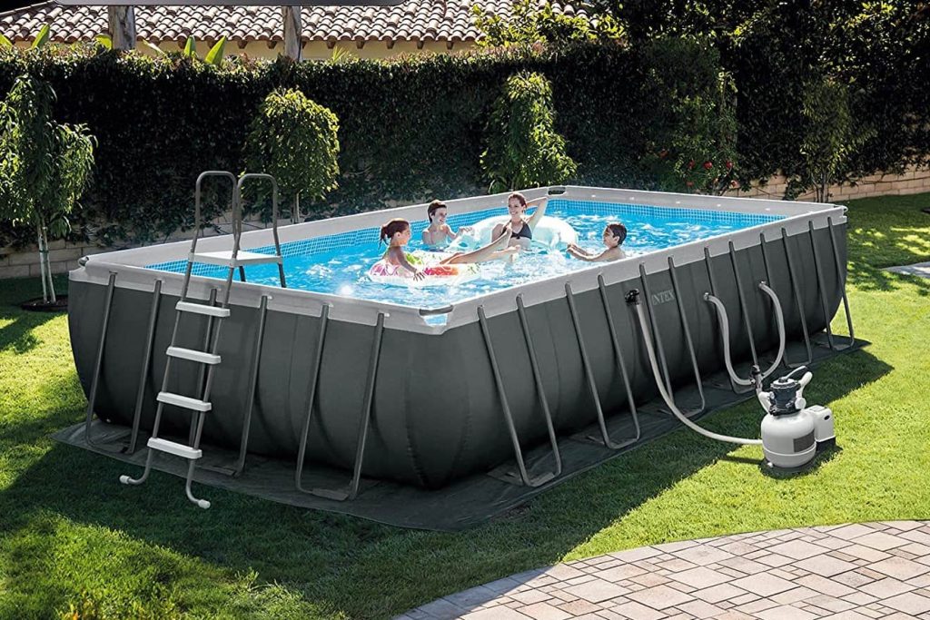 Best 18-Foot Above Ground Pools of 2024: Reviews and Buyer's Guide ...