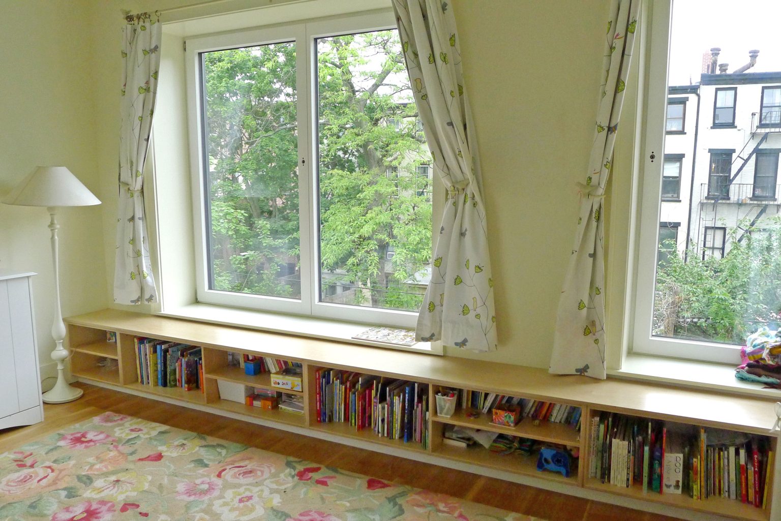 The Ultimate Guide to Bookcase Benches: Styles, DIY Ideas & Where to ...