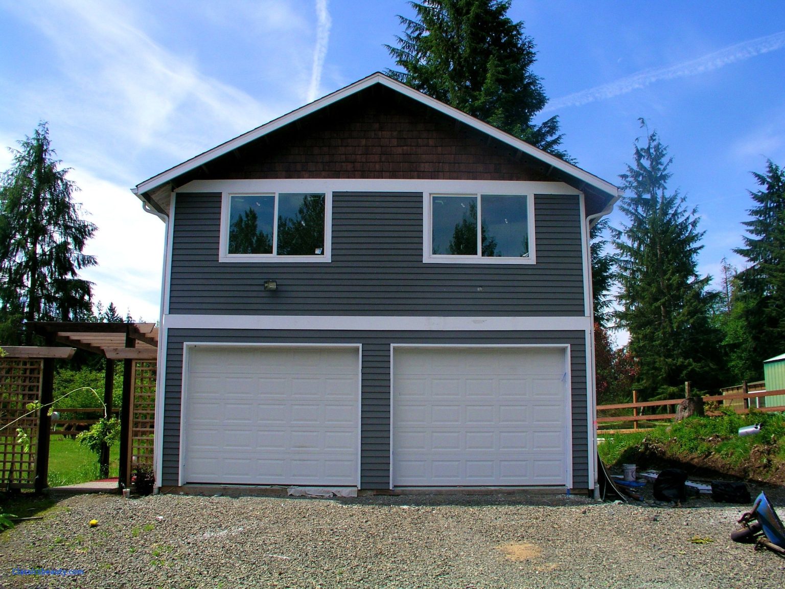 2-Car Garage with Apartment Above: Plans, Costs & Design Ideas - Wave Sold