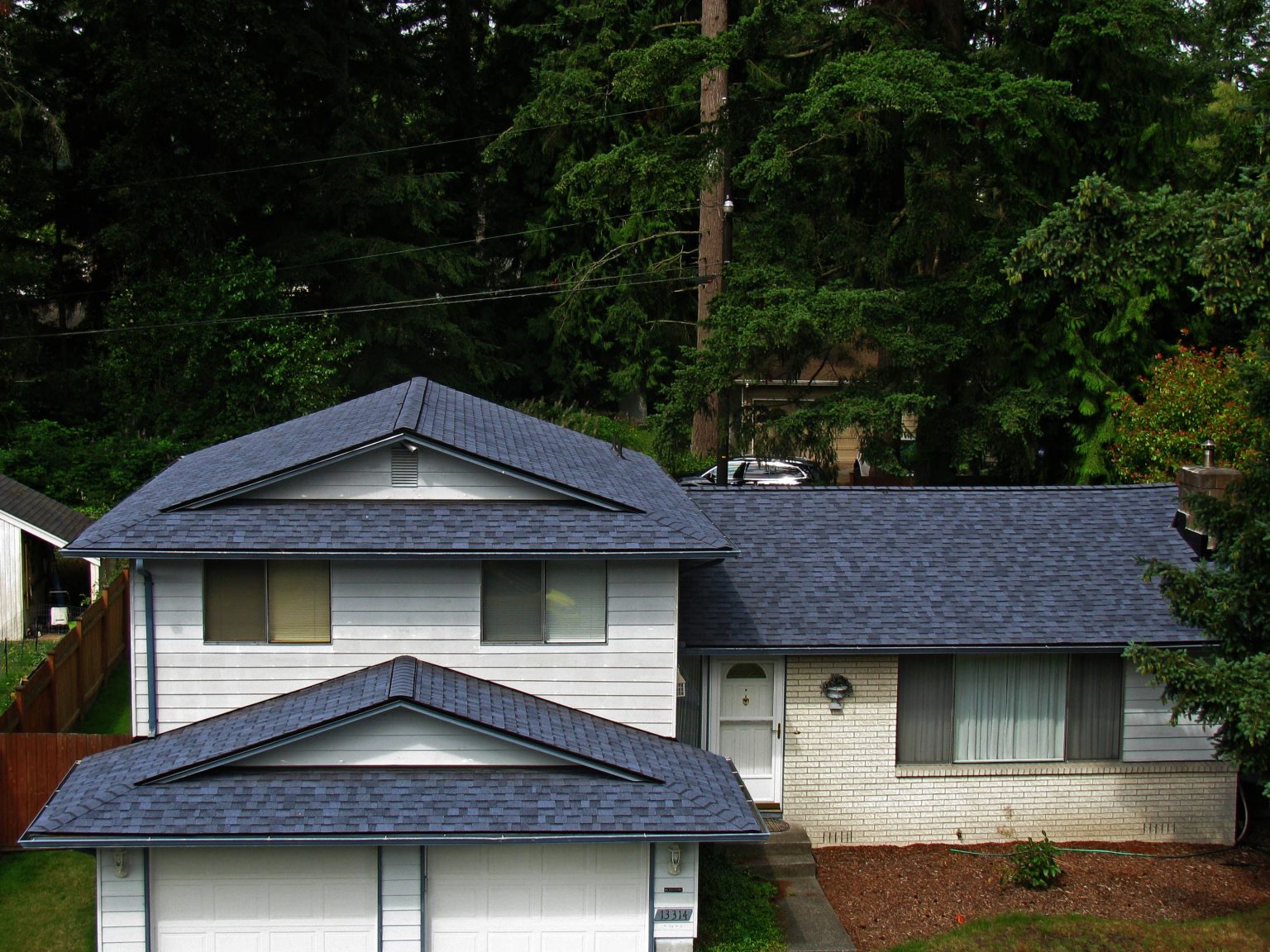 Blue Shingles: A Complete Buyer's Guide (2024 Update) - Wave Sold