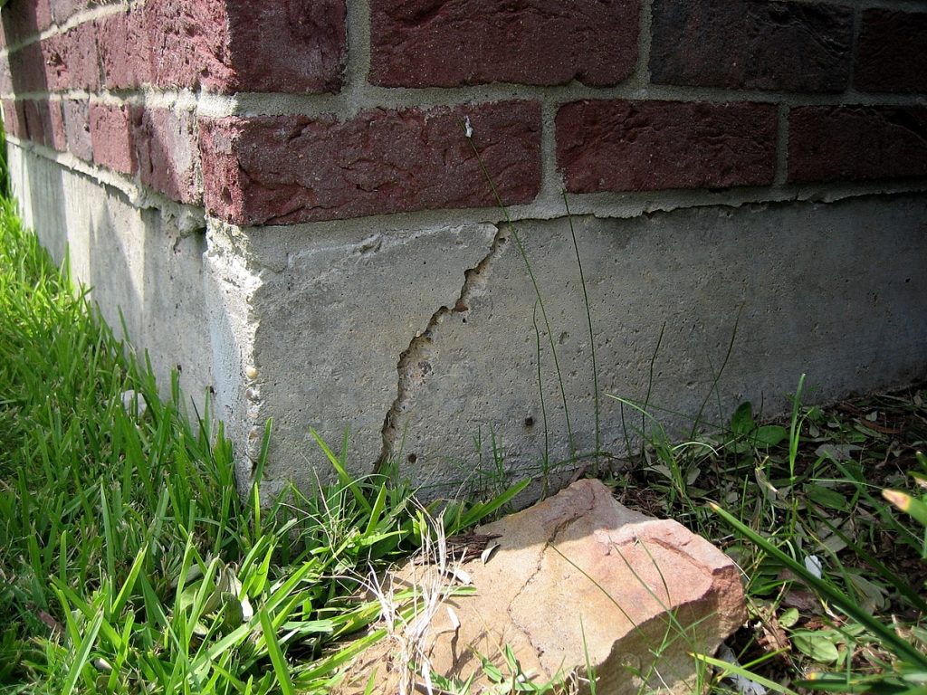 Foundation Cracks: A Comprehensive Guide to Identification, Causes, and ...